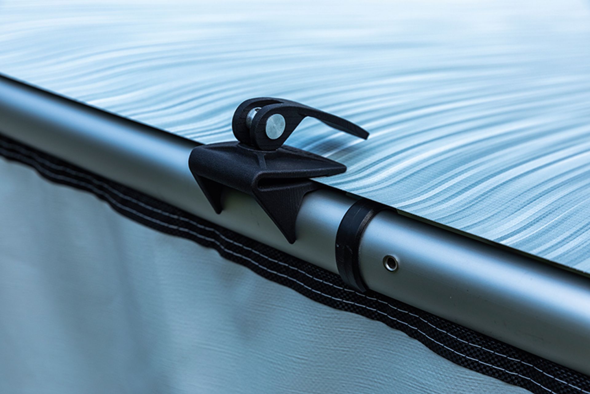 Thule Tension Rafter Aluminium G2 250 cm Dach 6200/6300